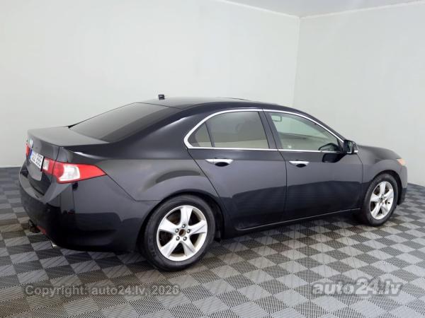 Melns Honda Accord 2008 Tallina, ar dzinēja tilpumu 2.40 L un nobraukumu 219 tūkst. km par 2799 €, foto 3 vietnē AUTOMOTO.COM.LV