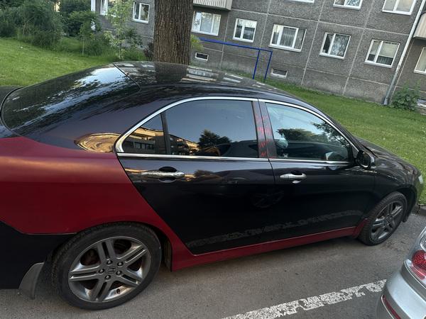 Black Honda Accord 2008 in Tallinn, with an engine capacity of 2.00 L and mileage of 242 thousand km for 4000 €, photo 3 on AUTOMOTO.COM.LV
