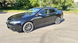 Melns Honda Accord 2008 Rīga, ar dzinēja tilpumu 2.40 L un nobraukumu 360 tūkst. km par 3500 €, foto 5 vietnē AUTOMOTO.COM.LV