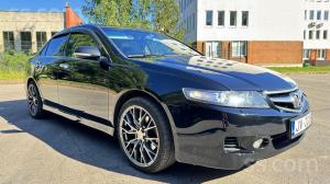 Melns Honda Accord 2008 Rīga, ar dzinēja tilpumu 2.40 L un nobraukumu 360 tūkst. km par 3500 €, foto 12 vietnē AUTOMOTO.COM.LV