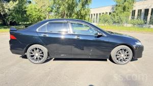 Melns Honda Accord 2008 Rīga, ar dzinēja tilpumu 2.40 L un nobraukumu 360 tūkst. km par 3500 €, foto 13 vietnē AUTOMOTO.COM.LV