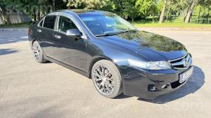 Melns Honda Accord 2008 Rīga, ar dzinēja tilpumu 2.40 L un nobraukumu 360 tūkst. km par 3500 €, foto 14 vietnē AUTOMOTO.COM.LV