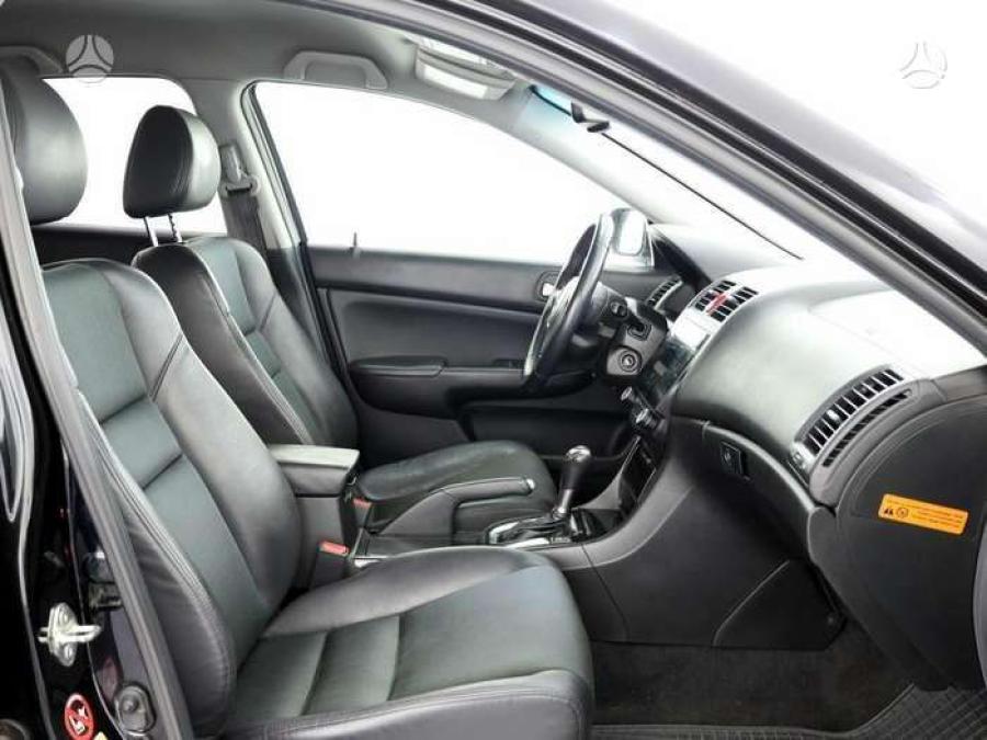 Melns Honda Accord 2008 Šauļi, ar dzinēja tilpumu 2.00 L un nobraukumu 172 tūkst. km par 3850 €, foto 8 vietnē AUTOMOTO.COM.LV