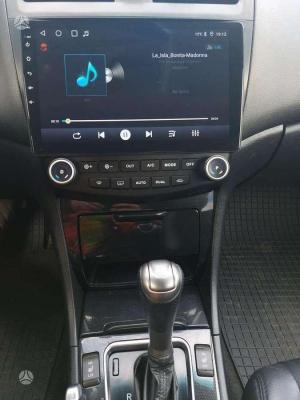 Melns Honda Accord 2008 Šauļi, ar dzinēja tilpumu 2.00 L un nobraukumu 172 tūkst. km par 3850 €, foto 13 vietnē AUTOMOTO.COM.LV