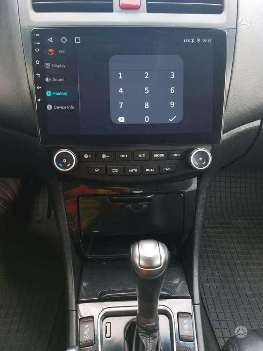 Melns Honda Accord 2008 Šauļi, ar dzinēja tilpumu 2.00 L un nobraukumu 172 tūkst. km par 3850 €, foto 15 vietnē AUTOMOTO.COM.LV