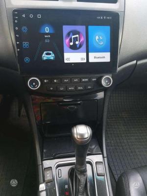 Melns Honda Accord 2008 Šauļi, ar dzinēja tilpumu 2.00 L un nobraukumu 172 tūkst. km par 3850 €, foto 18 vietnē AUTOMOTO.COM.LV