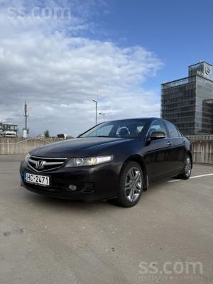 Black Honda Accord 2008 in Riga, with an engine capacity of 2.00 L and mileage of 233 thousand km for 2199 €, photo  on AUTOMOTO.COM.LV