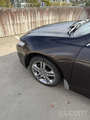 Black Honda Accord 2008 in Riga, with an engine capacity of 2.00 L and mileage of 233 thousand km for 2199 €, photo 6 on AUTOMOTO.COM.LV
