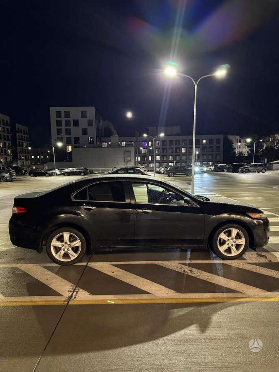 Melns Honda Accord 2008 Viļņa, ar dzinēja tilpumu 2.00 L un nobraukumu 251 tūkst. km par 3300 €, foto 8 vietnē AUTOMOTO.COM.LV