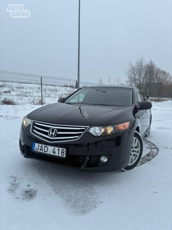 Melns Honda Accord 2010 Kauņa, ar dzinēja tilpumu 2.00 L un nobraukumu 290 tūkst. km par 5500 €, foto 2 vietnē AUTOMOTO.COM.LV