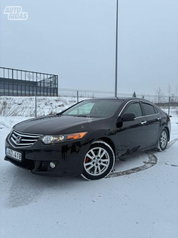 Черный Хонда Аккорд 2010 в Каунас, объемом двигателя 2.00 л и пробегом 290 тыс. км за 5500 €, фото 3 на AUTOMOTO.COM.LV