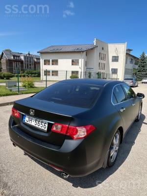 Melns Honda Accord 2013 Rīga, ar dzinēja tilpumu 2.40 L un nobraukumu 133 tūkst. km par 8390 €, foto 6 vietnē AUTOMOTO.COM.LV
