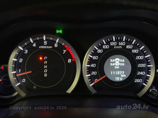 Melns Honda Accord 2014 Tallina, ar dzinēja tilpumu 2.00 L un nobraukumu 112 tūkst. km par 8000 €, foto 2 vietnē AUTOMOTO.COM.LV