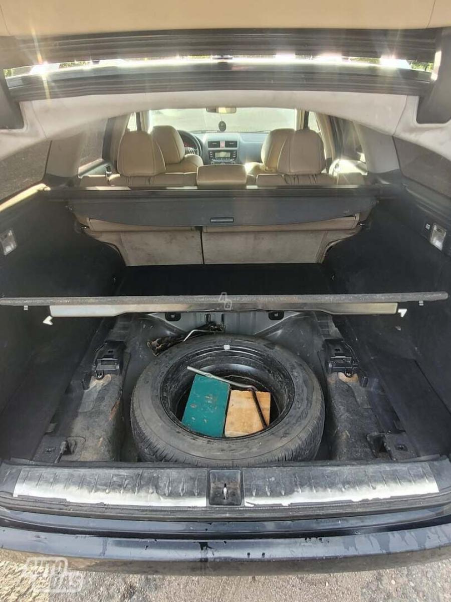 Black Honda Accord 2004 in Kaunas, with an engine capacity of 2.20 L and mileage of 386 thousand km for 950 €, photo 12 on AUTOMOTO.COM.LV