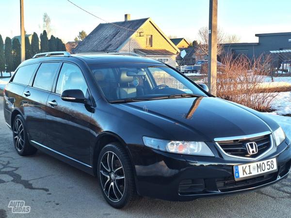 Melns Honda Accord 2005 Mažeikiai, ar dzinēja tilpumu 2.20 L un nobraukumu 243 tūkst. km par 2650 €, foto 2 vietnē AUTOMOTO.COM.LV