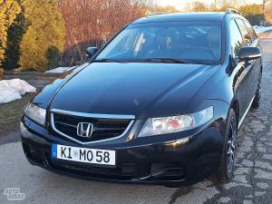 Melns Honda Accord 2005 Mažeikiai, ar dzinēja tilpumu 2.20 L un nobraukumu 243 tūkst. km par 2650 €, foto 4 vietnē AUTOMOTO.COM.LV