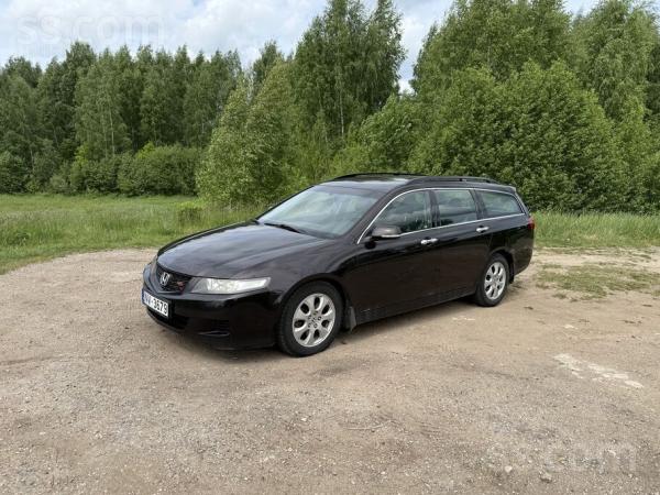 Черный Хонда Аккорд 2006 в Рига, объемом двигателя 2.00 л и пробегом 187 тыс. км за 1200 €, фото 1 на AUTOMOTO.COM.LV
