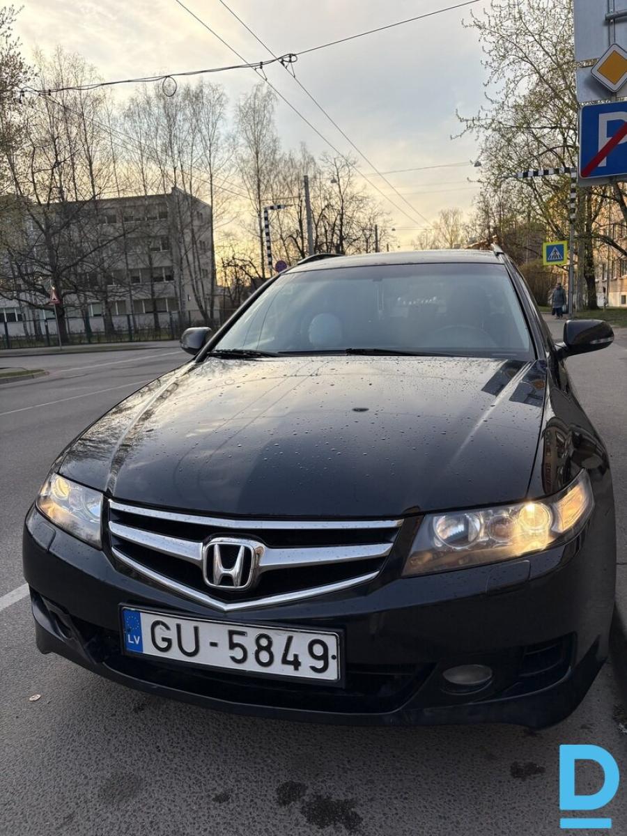 Melns Honda Accord 2007 Rīga, ar dzinēja tilpumu 2.20 L un nobraukumu 545 tūkst. km par 1400 €, foto 4 vietnē AUTOMOTO.COM.LV