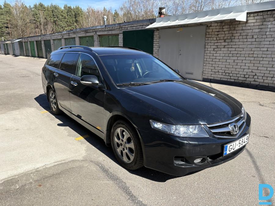 Melns Honda Accord 2007 Rīga, ar dzinēja tilpumu 2.20 L un nobraukumu 545 tūkst. km par 1400 €, foto 9 vietnē AUTOMOTO.COM.LV