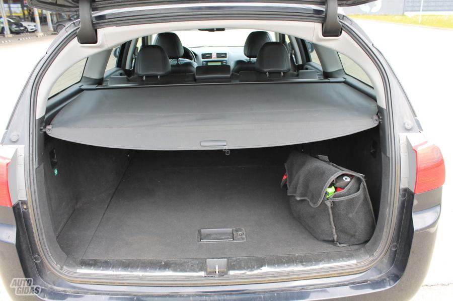 Black Honda Accord 2007 in Siauliai, with an engine capacity of 2.20 L and mileage of 252 thousand km for 800 €, photo 18 on AUTOMOTO.COM.LV