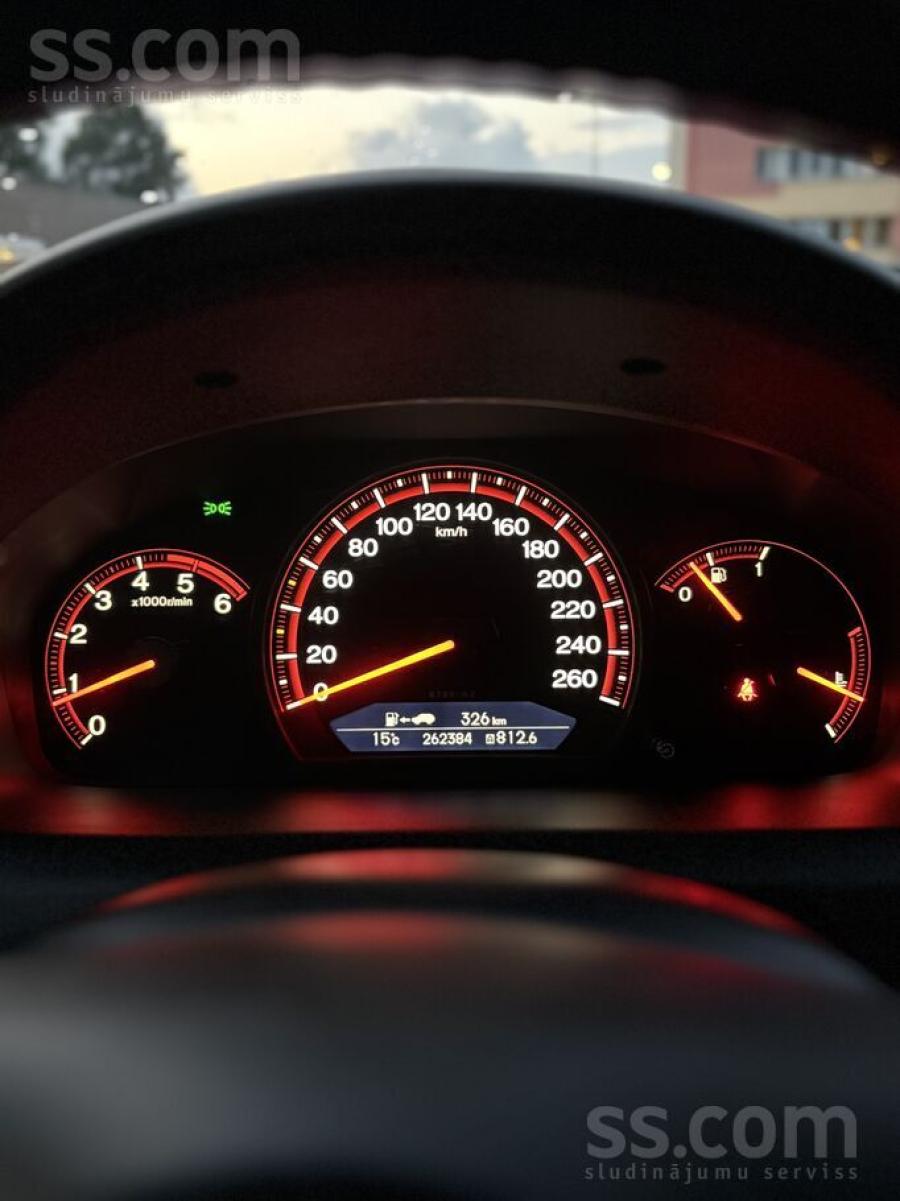 Black Honda Accord 2008 in Liepaja, with an engine capacity of 2.20 L and mileage of 262 thousand km for 2000 €, photo 16 on AUTOMOTO.COM.LV