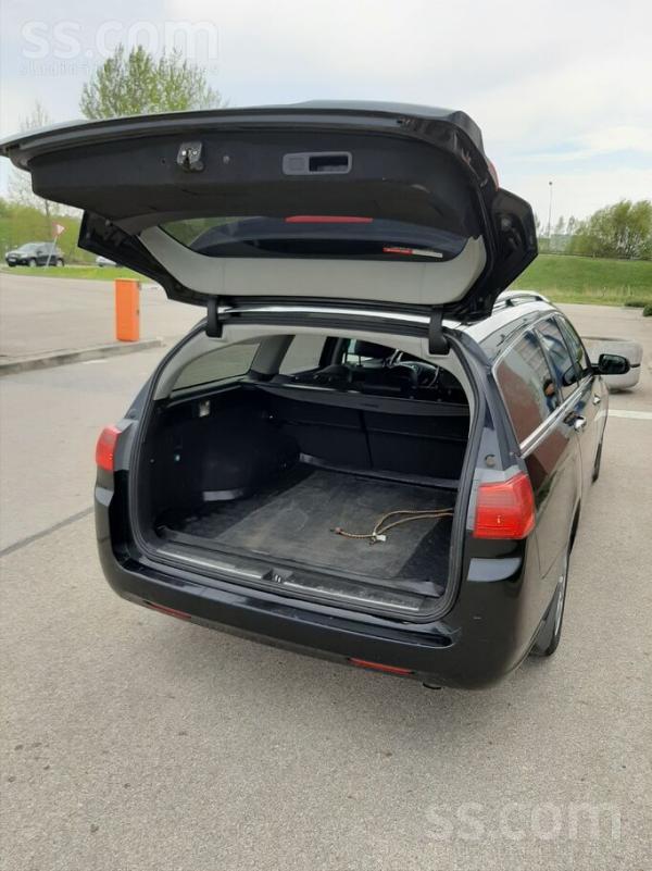 Melns Honda Accord 2008 Jelgava, ar dzinēja tilpumu 2.20 L un nobraukumu 376 tūkst. km par 1200 €, foto 7 vietnē AUTOMOTO.COM.LV