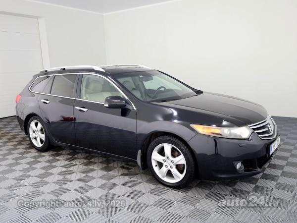 Melns Honda Accord 2009 Tallina, ar dzinēja tilpumu 2.20 L un nobraukumu 319 tūkst. km par 2499 €, foto 1 vietnē AUTOMOTO.COM.LV