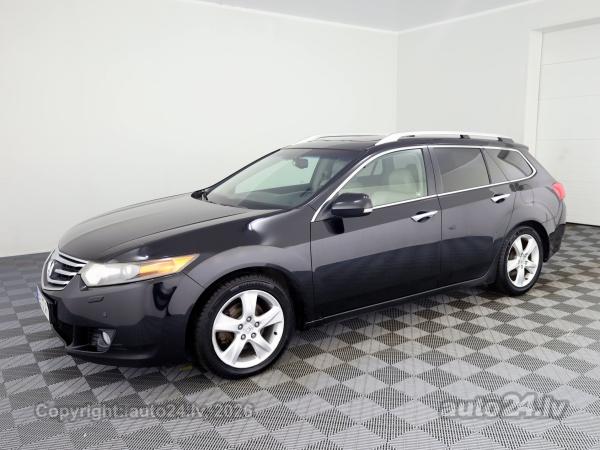 Melns Honda Accord 2009 Tallina, ar dzinēja tilpumu 2.20 L un nobraukumu 319 tūkst. km par 2499 €, foto 2 vietnē AUTOMOTO.COM.LV