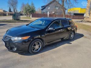 Black Honda Accord 2009 in Siauliai, with an engine capacity of 2.20 L and mileage of 370 thousand km for 2900 €, photo 3 on AUTOMOTO.COM.LV