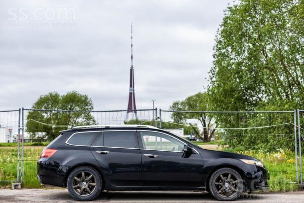Melns Honda Accord 2009 Rīga, ar dzinēja tilpumu 2.20 L un nobraukumu 285 tūkst. km par 3790 €, foto 5 vietnē AUTOMOTO.COM.LV