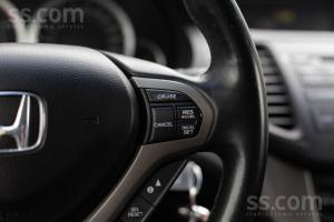 Melns Honda Accord 2009 Rīga, ar dzinēja tilpumu 2.20 L un nobraukumu 285 tūkst. km par 3790 €, foto 18 vietnē AUTOMOTO.COM.LV