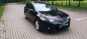 Black Honda Accord 2009 in Panevezys, with an engine capacity of 2.20 L and mileage of 268 thousand km for 2650 €, photo 3 on AUTOMOTO.COM.LV