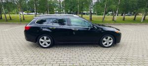 Black Honda Accord 2009 in Panevezys, with an engine capacity of 2.20 L and mileage of 268 thousand km for 2650 €, photo 4 on AUTOMOTO.COM.LV
