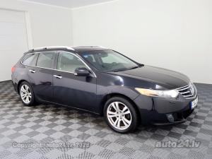Black Honda Accord 2009 in Tallinn, with an engine capacity of 2.20 L and mileage of 262 thousand km for 999 €, photo  on AUTOMOTO.COM.LV