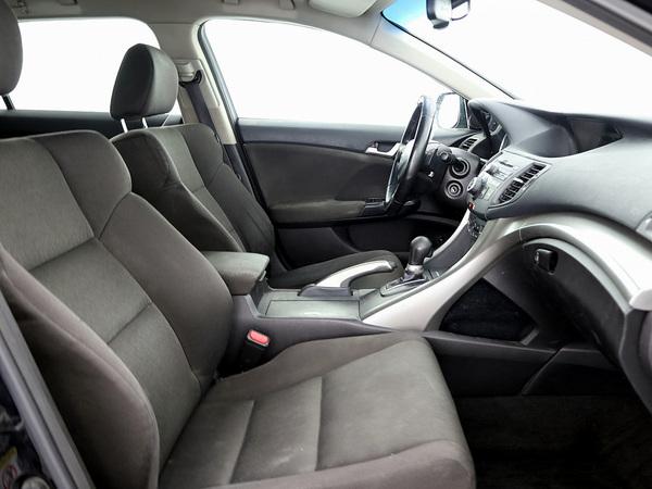 Melns Honda Accord 2009 Tallina, ar dzinēja tilpumu 2.20 L un nobraukumu 262 tūkst. km par 999 €, foto 6 vietnē AUTOMOTO.COM.LV