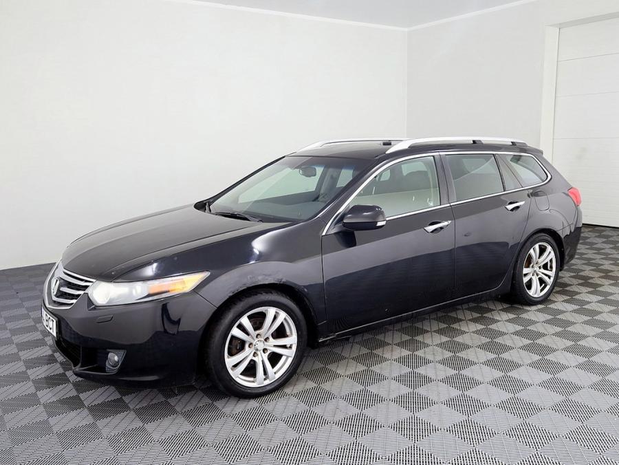 Black Honda Accord 2009 in Tallinn, with an engine capacity of 2.20 L and mileage of 262 thousand km for 999 €, photo 10 on AUTOMOTO.COM.LV