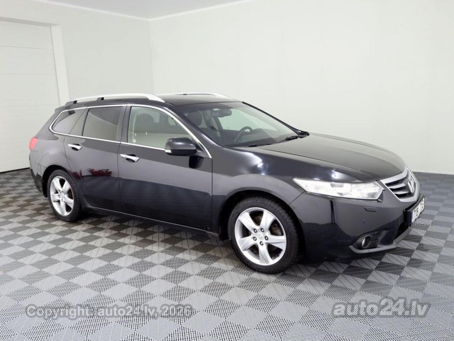 Melns Honda Accord 2011 Tallina, ar dzinēja tilpumu 2.00 L un nobraukumu 325 tūkst. km par 3299 €, foto 1 vietnē AUTOMOTO.COM.LV