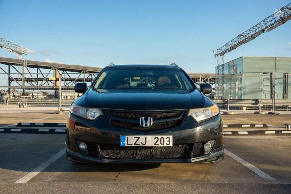 Melns Honda Accord 2011 Kauņa, ar dzinēja tilpumu 2.20 L un nobraukumu 269 tūkst. km par 2800 €, foto 3 vietnē AUTOMOTO.COM.LV