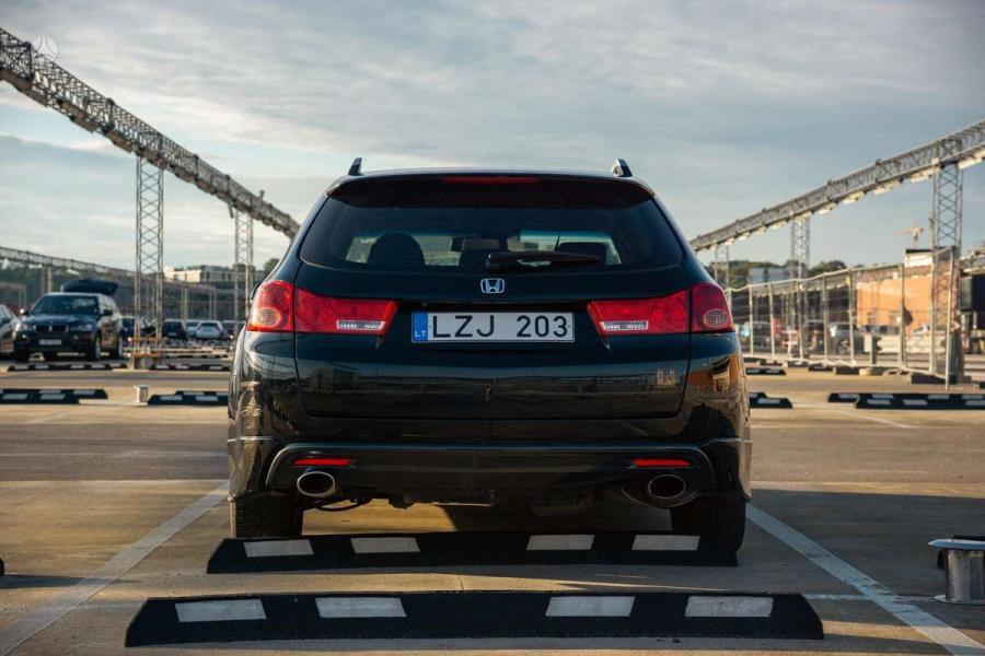 Melns Honda Accord 2011 Kauņa, ar dzinēja tilpumu 2.20 L un nobraukumu 269 tūkst. km par 2800 €, foto 6 vietnē AUTOMOTO.COM.LV