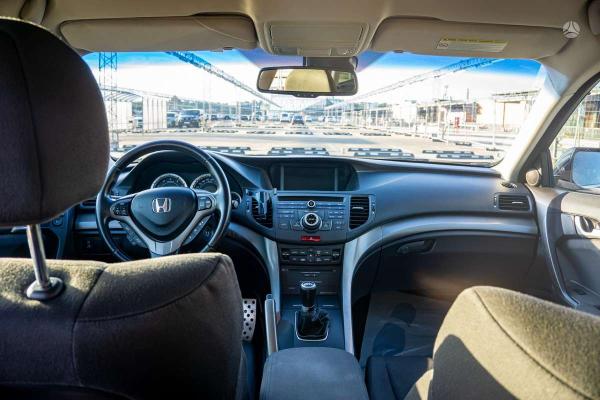 Melns Honda Accord 2011 Kauņa, ar dzinēja tilpumu 2.20 L un nobraukumu 269 tūkst. km par 2800 €, foto 7 vietnē AUTOMOTO.COM.LV
