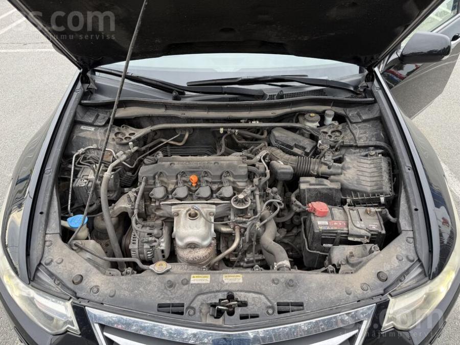 Melns Honda Accord 2012 Rīga, ar dzinēja tilpumu 2.00 L un nobraukumu 208 tūkst. km par 3700 €, foto 15 vietnē AUTOMOTO.COM.LV