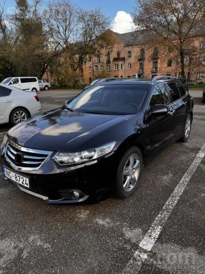 Melns Honda Accord 2013 Rīga, ar dzinēja tilpumu 2.30 L un nobraukumu 138 tūkst. km par 6777 €, foto  vietnē AUTOMOTO.COM.LV