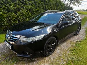 Melns Honda Accord 2013 Tallina, ar dzinēja tilpumu 2.20 L un nobraukumu 8 tūkst. km par 7900 €, foto  vietnē AUTOMOTO.COM.LV
