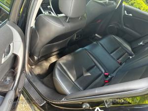 Melns Honda Accord 2013 Tallina, ar dzinēja tilpumu 2.20 L un nobraukumu 8 tūkst. km par 7900 €, foto 8 vietnē AUTOMOTO.COM.LV