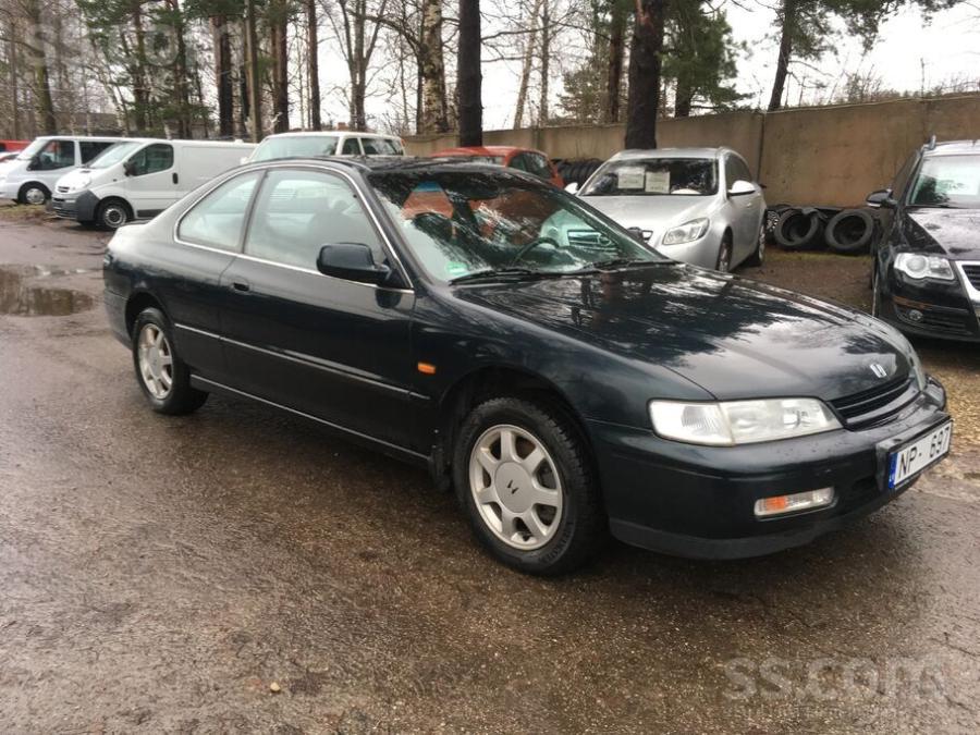 Blue Honda Accord 1995 in Riga, with an engine capacity of 2.20 L and mileage of 0 thousand km for 3500 €, photo 2 on AUTOMOTO.COM.LV