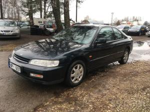 Blue Honda Accord 1995 in Riga, with an engine capacity of 2.20 L and mileage of 0 thousand km for 3500 €, photo 8 on AUTOMOTO.COM.LV