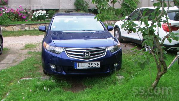 Blue Honda Accord 2009 in Jurmala, with an engine capacity of 2.00 L and mileage of 182 thousand km for 4920 €, photo 6 on AUTOMOTO.COM.LV