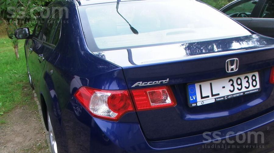 Blue Honda Accord 2009 in Jurmala, with an engine capacity of 2.00 L and mileage of 182 thousand km for 4920 €, photo 1 on AUTOMOTO.COM.LV