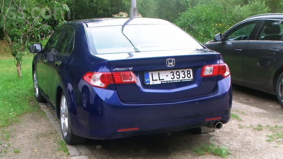 Blue Honda Accord 2009 in Jurmala, with an engine capacity of 2.00 L and mileage of 182 thousand km for 4920 €, photo 12 on AUTOMOTO.COM.LV