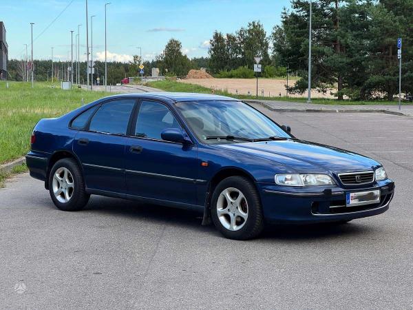 Синий Хонда Аккорд 1996 в Вильнюс, объемом двигателя 1.80 л и пробегом 400 тыс. км за 1200 €, фото 3 на AUTOMOTO.COM.LV